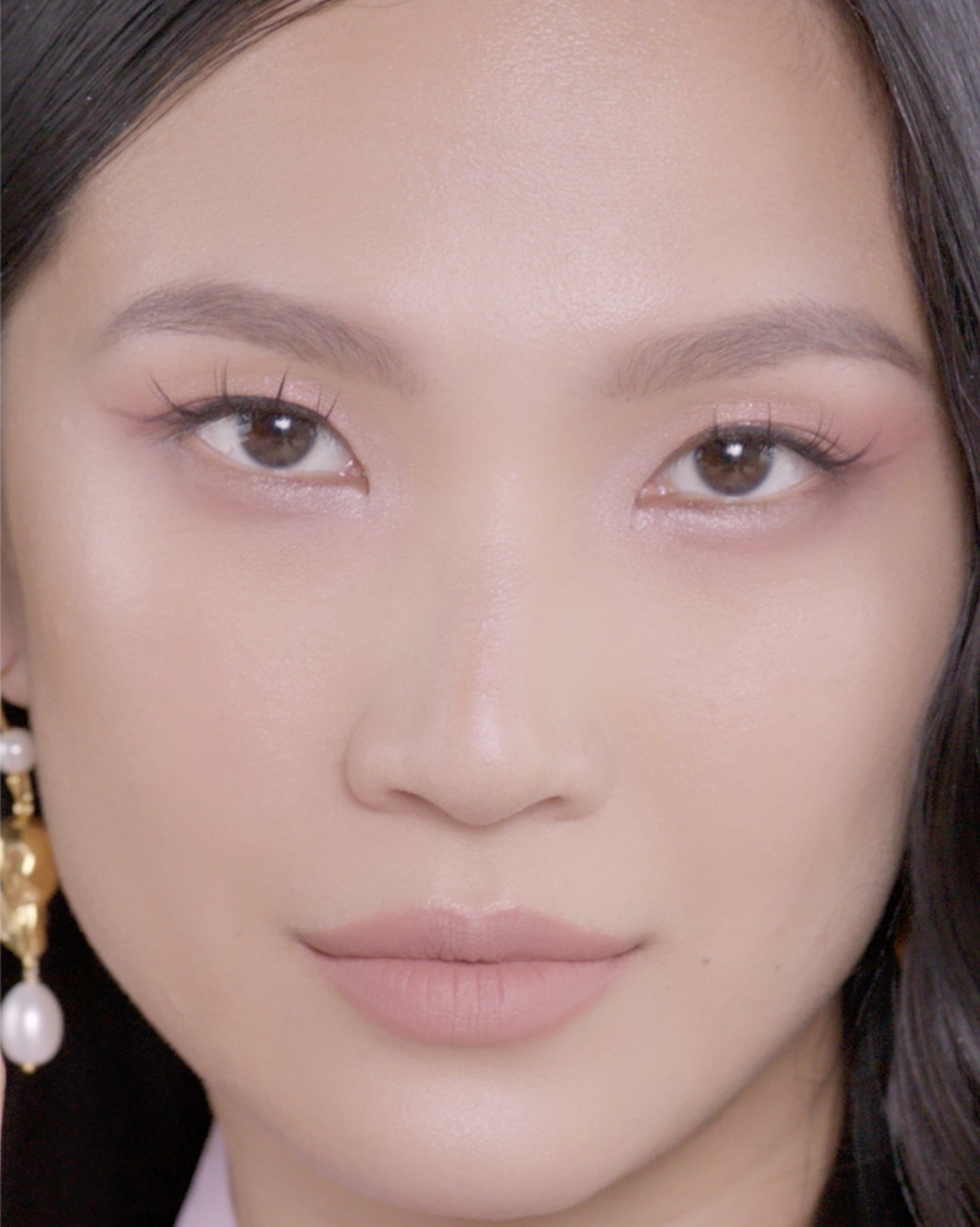 Glow Seeker Highlighter - Pearl | Anastasia Beverly Hills