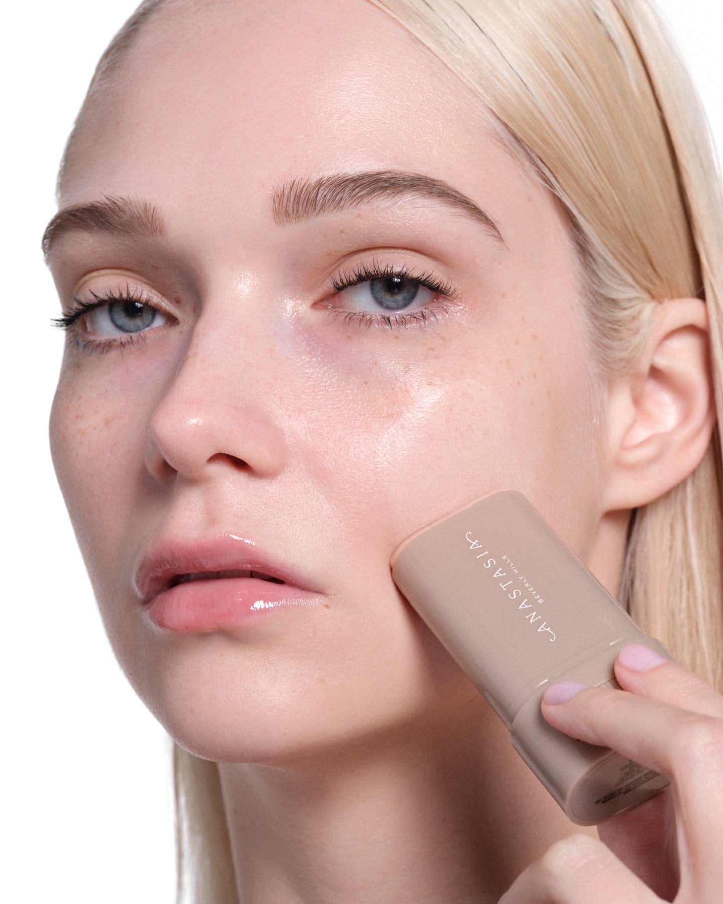 Beauty Balm Serum Boosted Skin Tint | Anastasia Beverly Hills